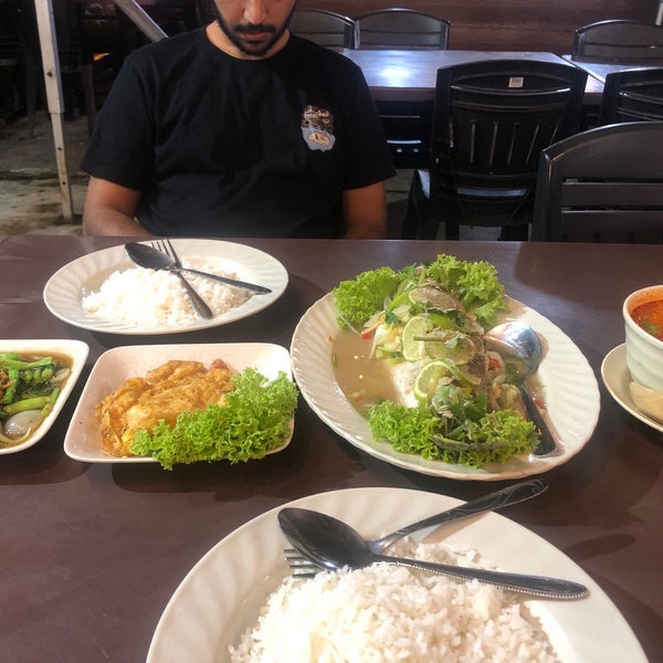 Restoran KST (Ikan Bakar) - Seafood Restaurant in Kota Bharu