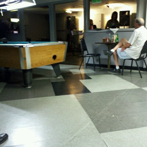 Knickerbocker Club - South Lowell - 36 Chamberlain St