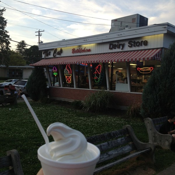 Bethlehem Dairy Store (The Cup) - Ice Cream Shop
