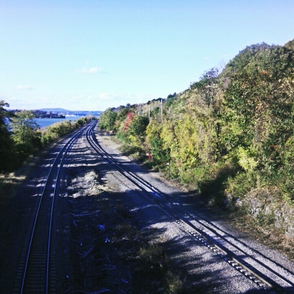 Metro North - Breakneck Ridge Station - 2 tips from 357 visitors