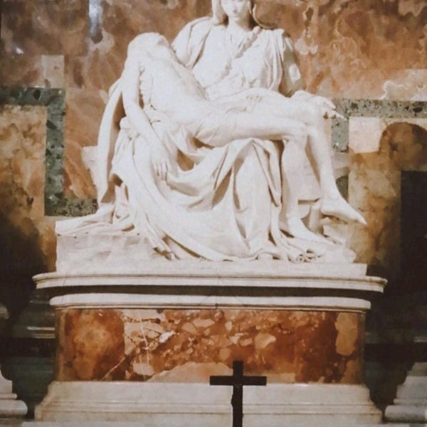 Pietà di Michelangelo - Vatican City - 5 tips from 278 visitors