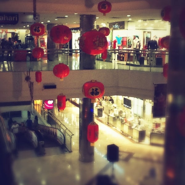 Bandung Indah Plaza (BIP) - Shopping Mall in Bandung