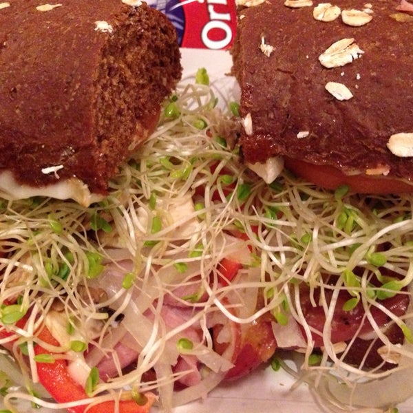 The Antique Sandwich Company - West End - 22 tips