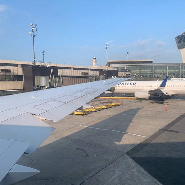 Gate C90 - Airport Gate in Newark