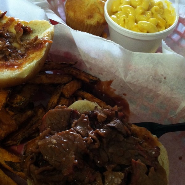 Julian's BBQ - Elk Grove Village, IL