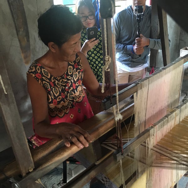 Rowilda's Loom Weaving - Lungsod ng Vigan, Ilocos Sur