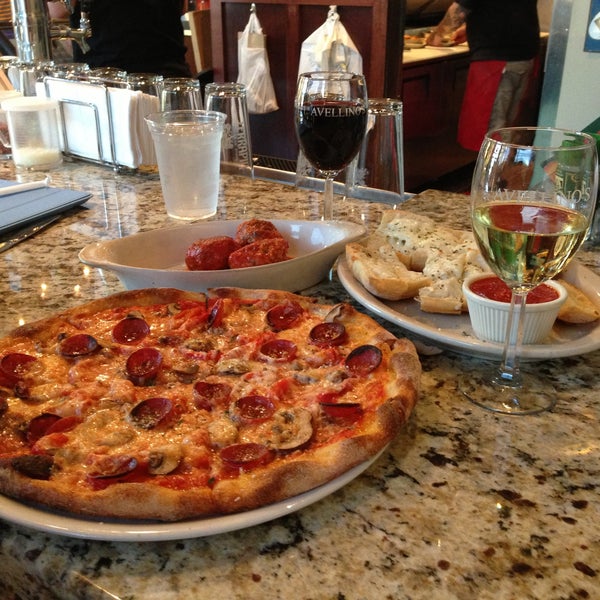 Avellino's (Now Closed) - Italian Restaurant in Decatur