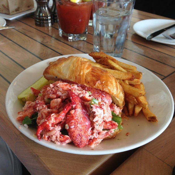 The Mooring Seafood Kitchen & Bar - Seafood Restaurant in Newport