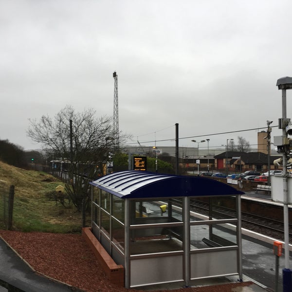 Dalry Railway Station (DLY) - Train Station in North Ayrshire