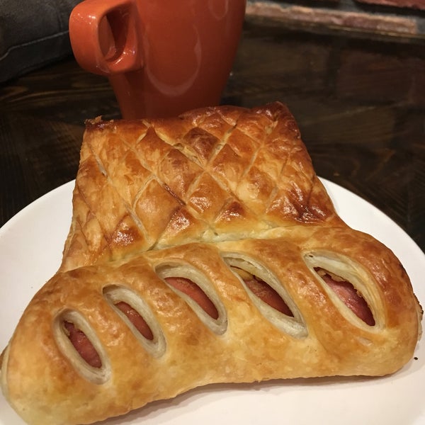 Thobors Boulangerie Patisserie Café - Davisville - 627 Mt Pleasant Rd.