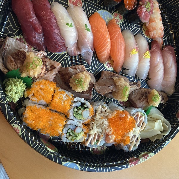 Taro's Fish - Bayview Village - Toronto, ON