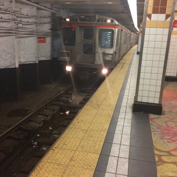 Photos at SEPTA BSL Spring Garden Station - North Philadelphia - 4 tips ...