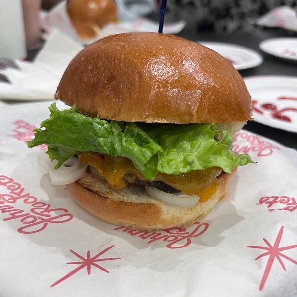 Johnny Rockets - Burger Joint in Atlantic City