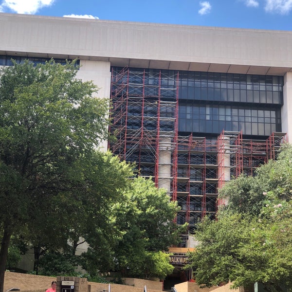 Albert B. Alkek Library - College Library