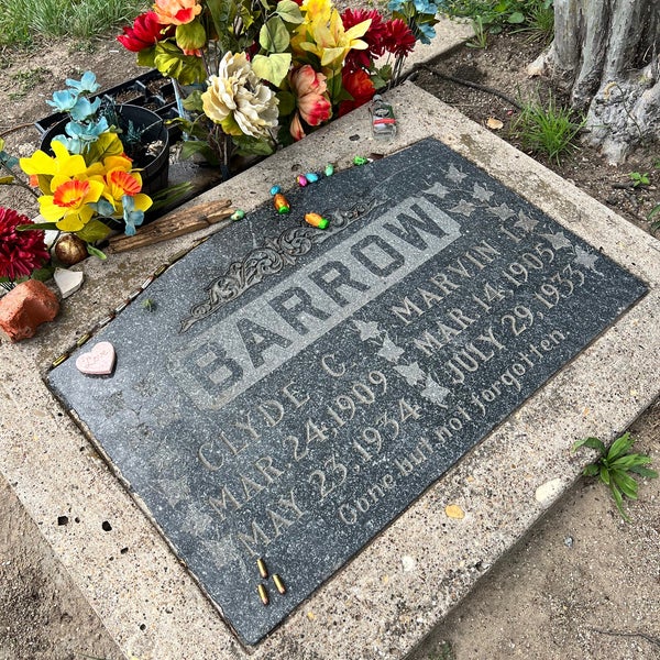Bonnie And Clyde Graves