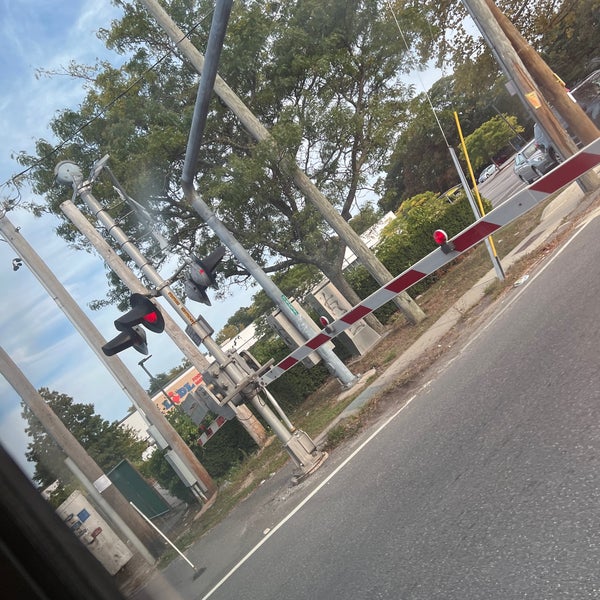 LIRR - Islip Station - Rail Station in Islip