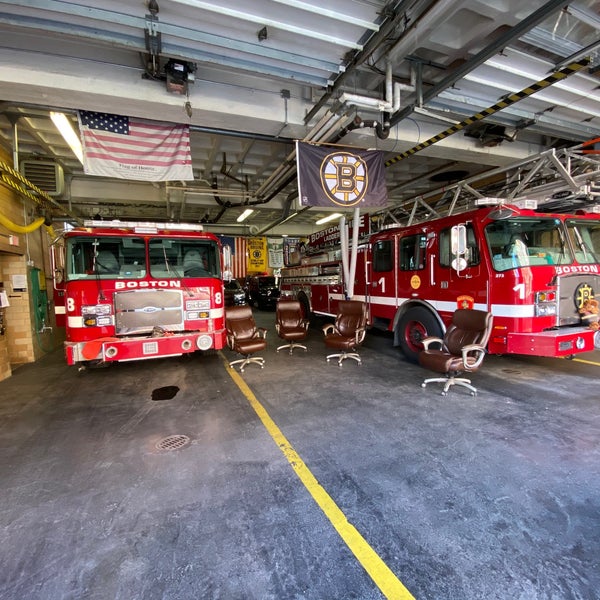 Boston Fire Station Engine 8 & Ladder 1 - North End - 113 visitors