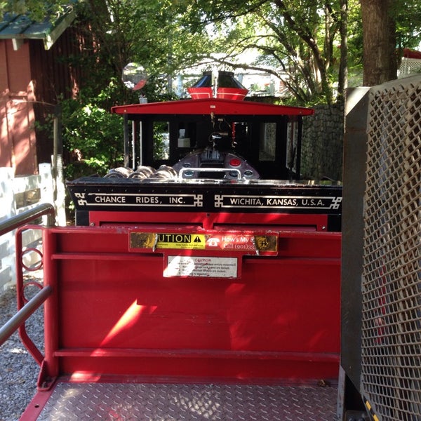 Memphis Zoo Farm Train - Evergreen Historic District - 0 tips