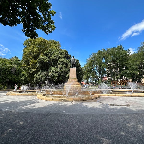 Franklin Square - Park