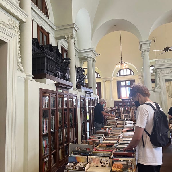 Photos at Neilson Hays Library (ห้องสมุดเนียลสัน เฮส์) - 195 Surawong Rd