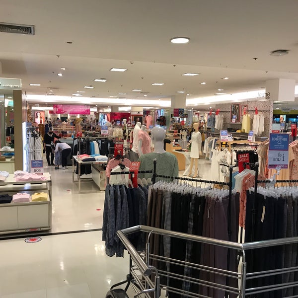 The Mall Department Store (ห้างสรรพสินค้าเดอะมอลล์) (Now Closed ...