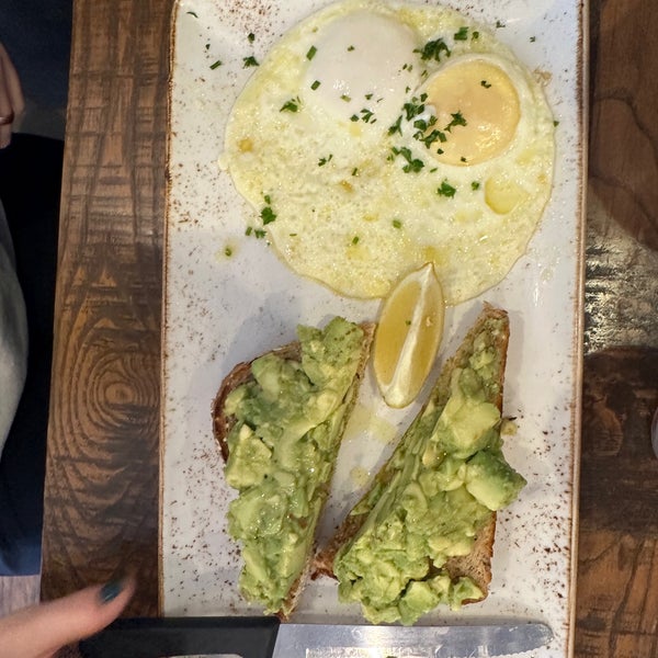 First Watch - Breakfast Spot