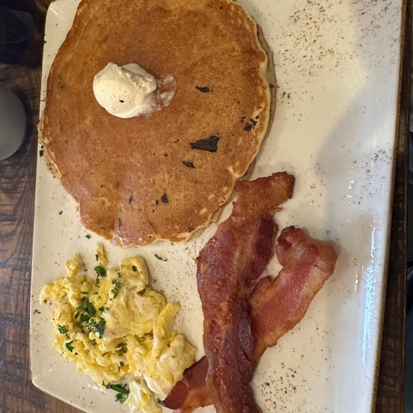 First Watch - Breakfast Spot