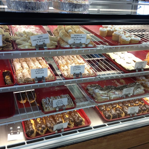 Dalos Bakery - Bakery