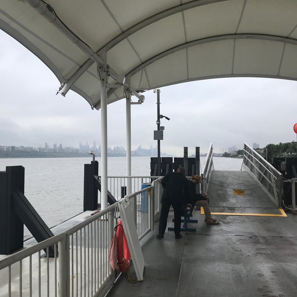 NY Waterway Ferry Terminal Edgewater - 15 tips from 626 visitors