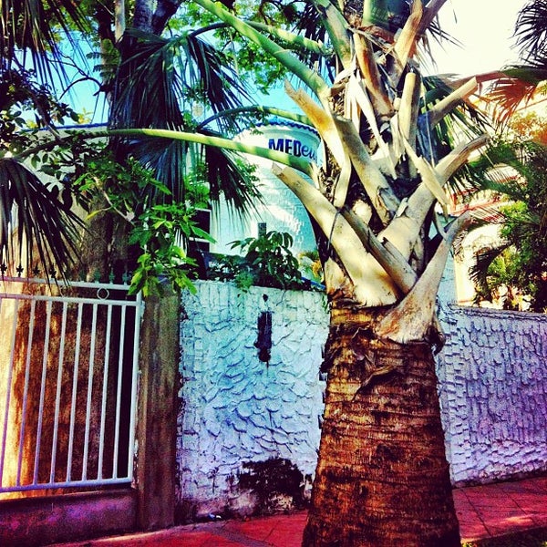 Av. Bolivar - Road in Santo Domingo