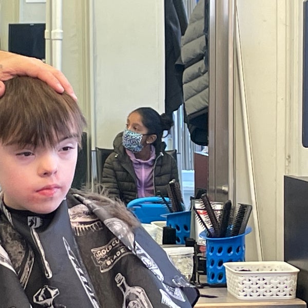 Ali's Barber Shop - Hair Salon