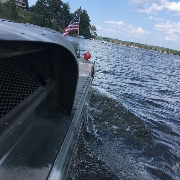 Dells Army Ducks - Boat or Ferry in Wisconsin Dells