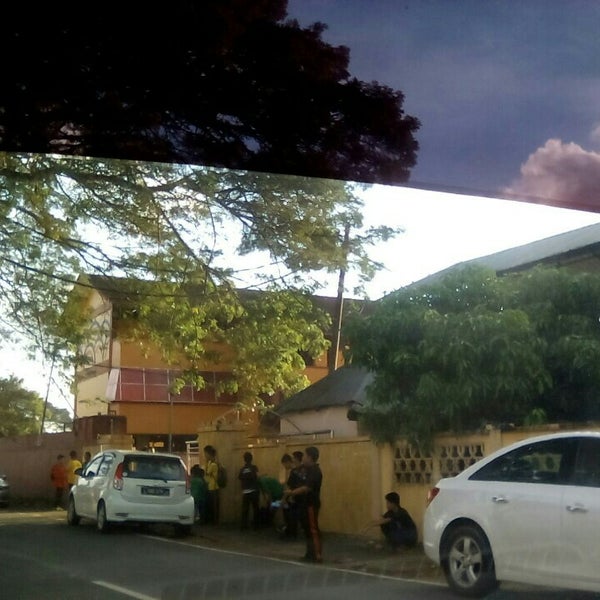 Photos at Maktab Sultan Ismail (SIC) - 6 tips from 851 visitors