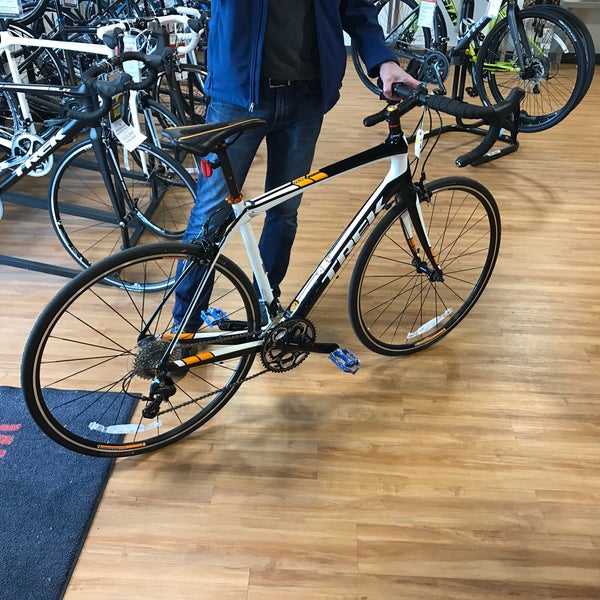Penn Cycle - Bicycle Store in Minnetonka