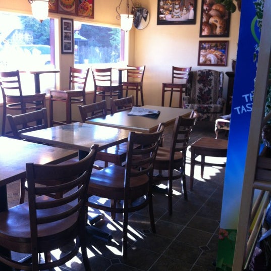Bagel Tree Cafe and Bakeshop - 8 tips from 141 visitors