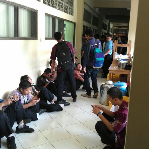 Teknik Perkapalan UNDIP - College Engineering Building