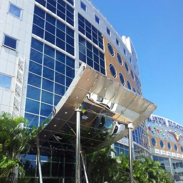 Maputo Shopping Centre - R. Ngungunhane 85