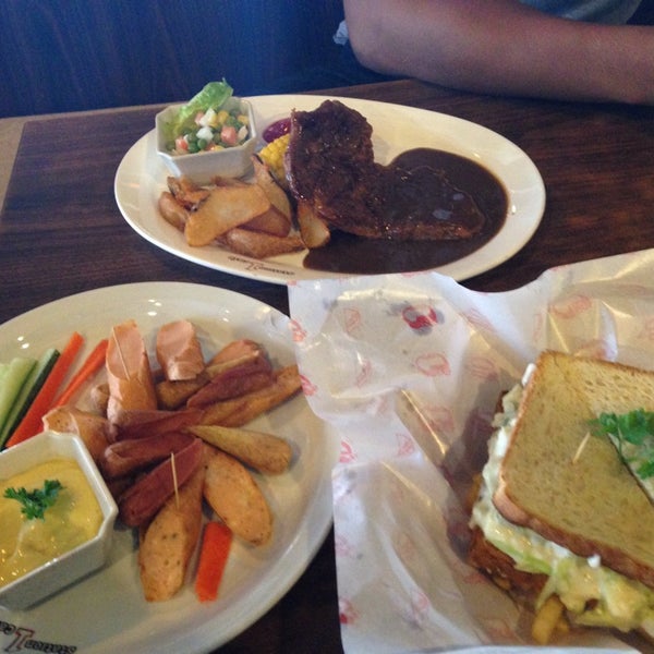 Station 1 Cafe (Now Closed) - 85, Jln Bentara 20, Tmn Tun Aminah