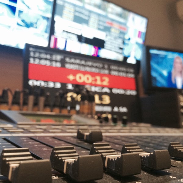 TV N1 | CNN exclusive news channel affiliate - TV Station in Novo Sarajevo