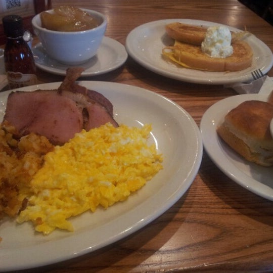 Photos at Cracker Barrel Old Country Store - American Restaurant in ...