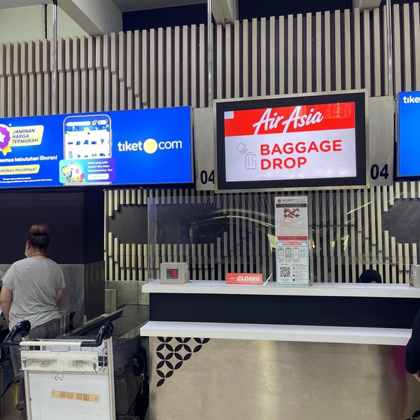 Check In Counter Super Air Jet T 1 A - Airport Service
