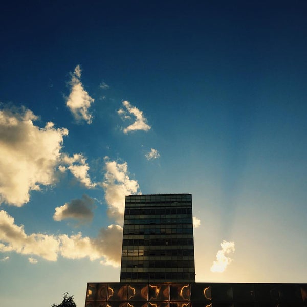 Michael Faraday Memorial - Monument in London