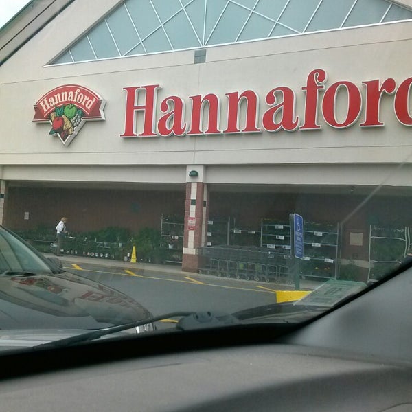 Hannaford Supermarket - 7 tips from 698 visitors