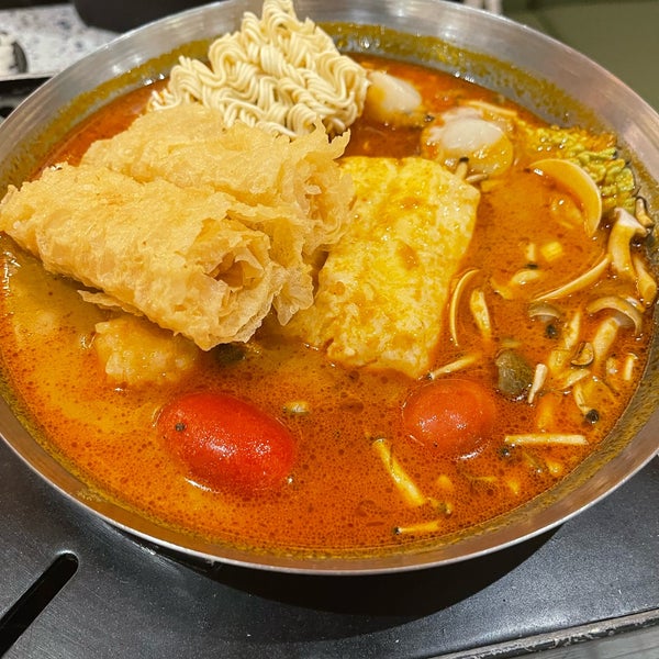 Fufu Pot - 68 Orchard Road
