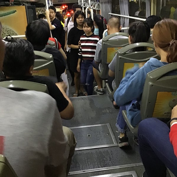 BMTA Bus Stop เมเจอร์ ซีนีเพล็กซ์ ปิ่นเกล้า - Bus Stop