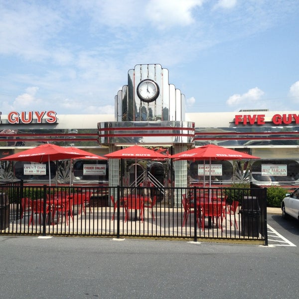 Five Guys - 4 tips from 301 visitors