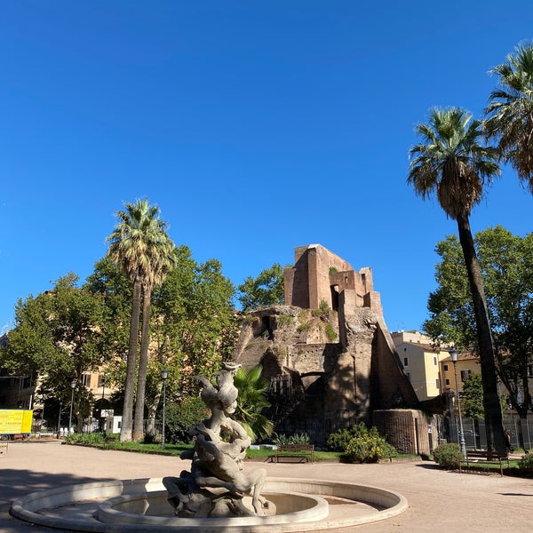 Porta Magica - Esquilino - Piazza Vittorio Emanuele II