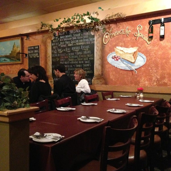 La Viena Italian Restaurant - Italian Restaurant in Calgary