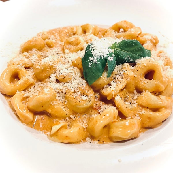 Corneli - Italian Restaurant in Rosemont-La Petite-Patrie