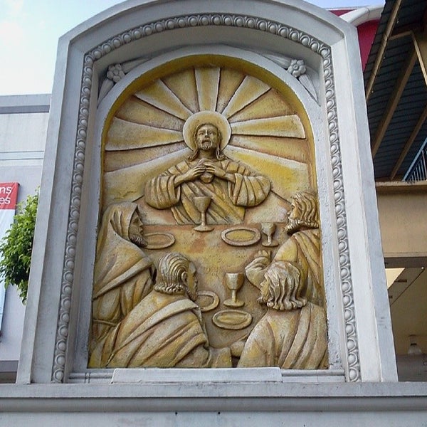 Robinsons Cainta Foot Bridge - Bridge